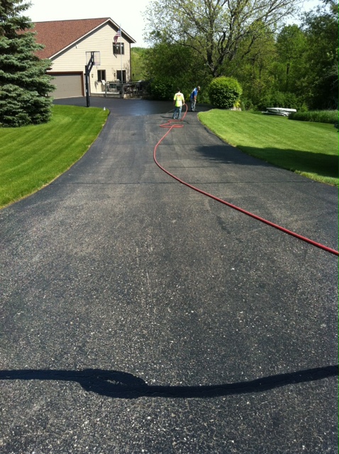 Residential Sealcoating Done Right by Wolf Paving – CASE STUDY
